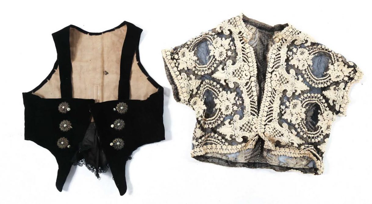 Online Discovery Auction: Vintage Ladies’ Clothing